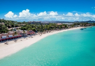 Beach Holidays | Save up to 70% on luxury travel | Secret Escapes